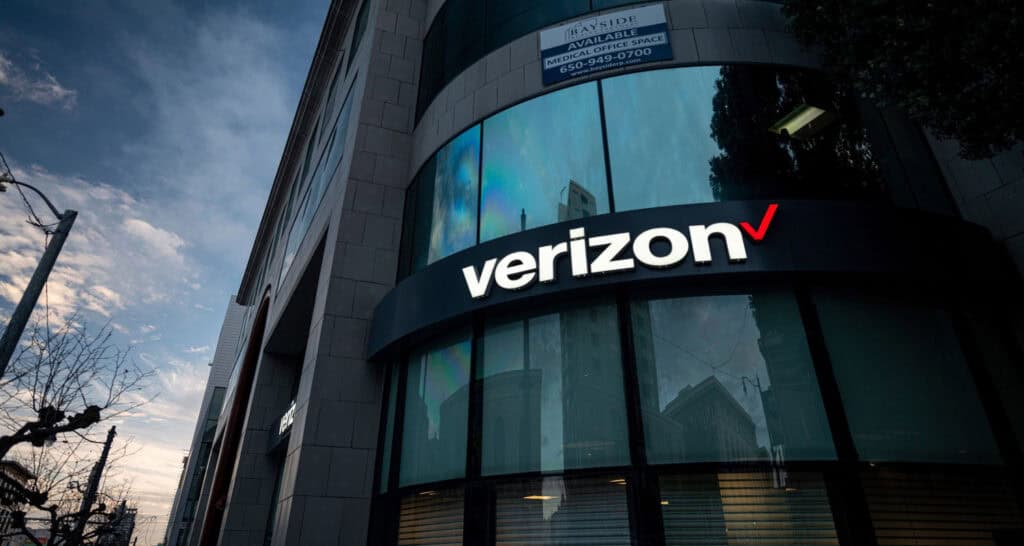 Verizon SWOT Analysis: What to Learn From It?