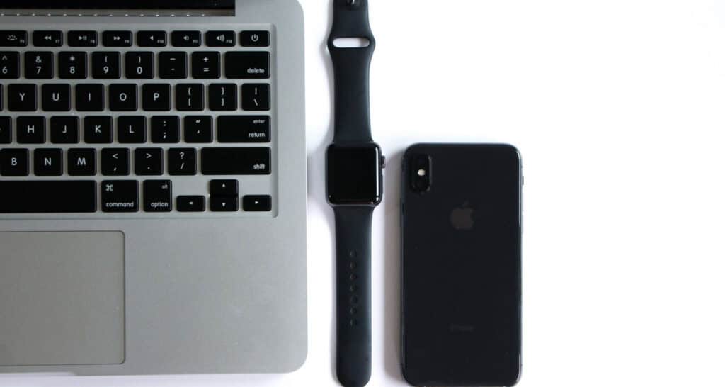 Apple Watch SWOT Analysis: Ruling the Smartwatch Industry
