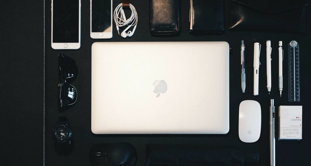 Apple Watch SWOT Analysis: Ruling the Smartwatch Industry