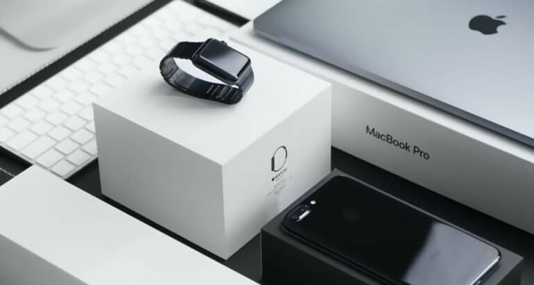 Apple Watch SWOT Analysis: Ruling the Smartwatch Industry